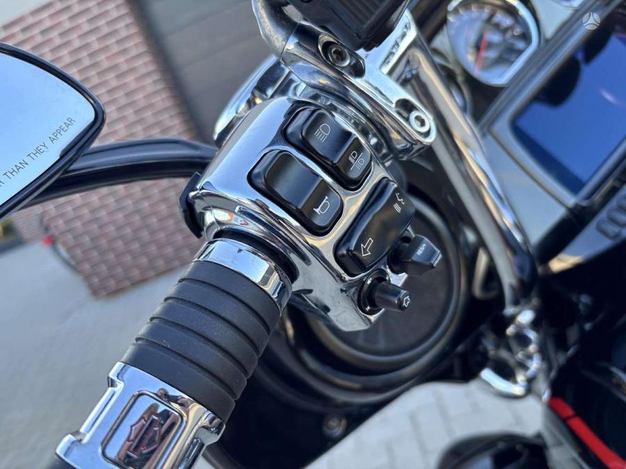 Harley-Davidson FLH 2019 in Gargzdai, with an engine capacity of 1.92 L and mileage of 11 thousand km for 24999 €, photo 16 on AUTOMOTO.COM.LV