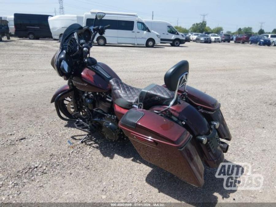 Red Harley-Davidson FLH in Klaipeda, with an engine capacity of 0.00 L and mileage of 0 thousand km for 9000 €, photo 8 on AUTOMOTO.COM.LV