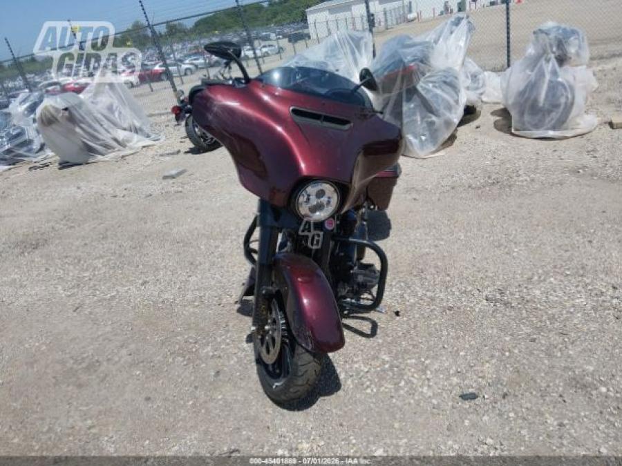 Red Harley-Davidson FLH in Klaipeda, with an engine capacity of 0.00 L and mileage of 0 thousand km for 9000 €, photo 10 on AUTOMOTO.COM.LV