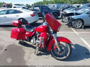 Red Harley-Davidson FLH 2014 in Klaipeda, with an engine capacity of 1.69 L and mileage of 64 thousand km for 3500 €, photo 1 on AUTOMOTO.COM.LV