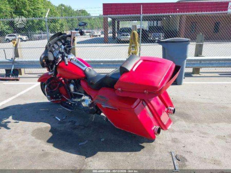 Red Harley-Davidson FLH 2014 in Klaipeda, with an engine capacity of 1.69 L and mileage of 64 thousand km for 3500 €, photo 4 on AUTOMOTO.COM.LV