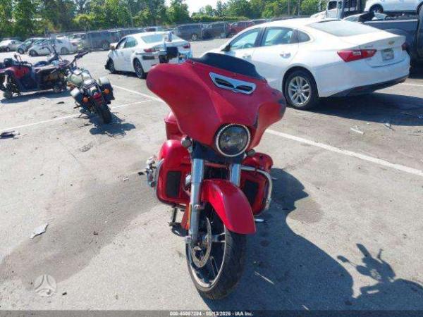 Red Harley-Davidson FLH 2014 in Klaipeda, with an engine capacity of 1.69 L and mileage of 64 thousand km for 3500 €, photo 5 on AUTOMOTO.COM.LV