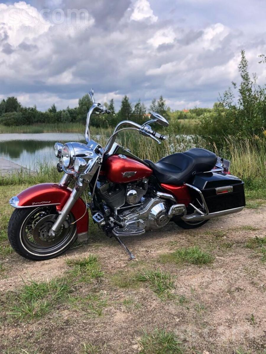 Harley-Davidson FLHRCI 2000 in Riga, with an engine capacity of 1.45 L and mileage of 0 thousand km for 7590 €, photo 1 on AUTOMOTO.COM.LV