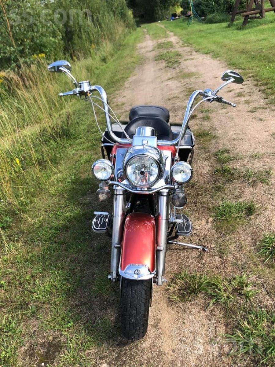 Harley-Davidson FLHRCI 2000 in Riga, with an engine capacity of 1.45 L and mileage of 0 thousand km for 7590 €, photo 6 on AUTOMOTO.COM.LV