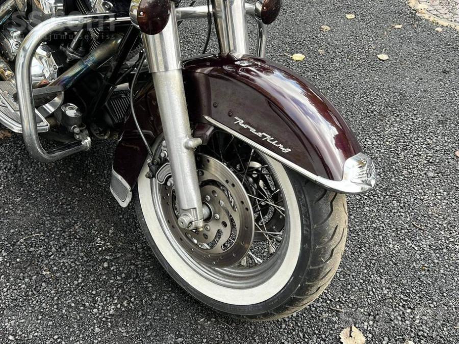 Harley-Davidson FLHRCI 2006 in Daugavpils, with an engine capacity of 1.45 L and mileage of 0 thousand km for 6500 €, photo 4 on AUTOMOTO.COM.LV