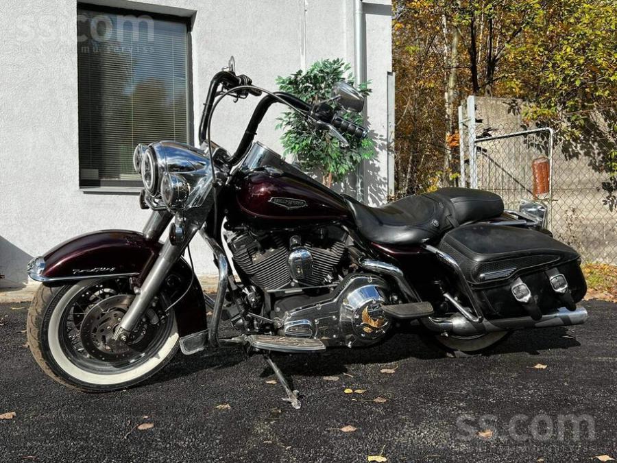 Harley-Davidson FLHRCI 2006 in Daugavpils, with an engine capacity of 1.45 L and mileage of 0 thousand km for 6500 €, photo 5 on AUTOMOTO.COM.LV