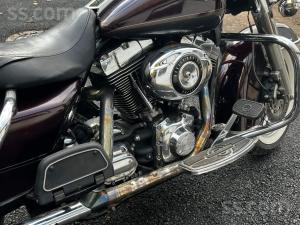 Harley-Davidson FLHRCI 2006 in Daugavpils, with an engine capacity of 1.45 L and mileage of 0 thousand km for 6500 €, photo 9 on AUTOMOTO.COM.LV