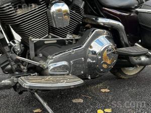 Harley-Davidson FLHRCI 2006 in Daugavpils, with an engine capacity of 1.45 L and mileage of 0 thousand km for 6500 €, photo 10 on AUTOMOTO.COM.LV