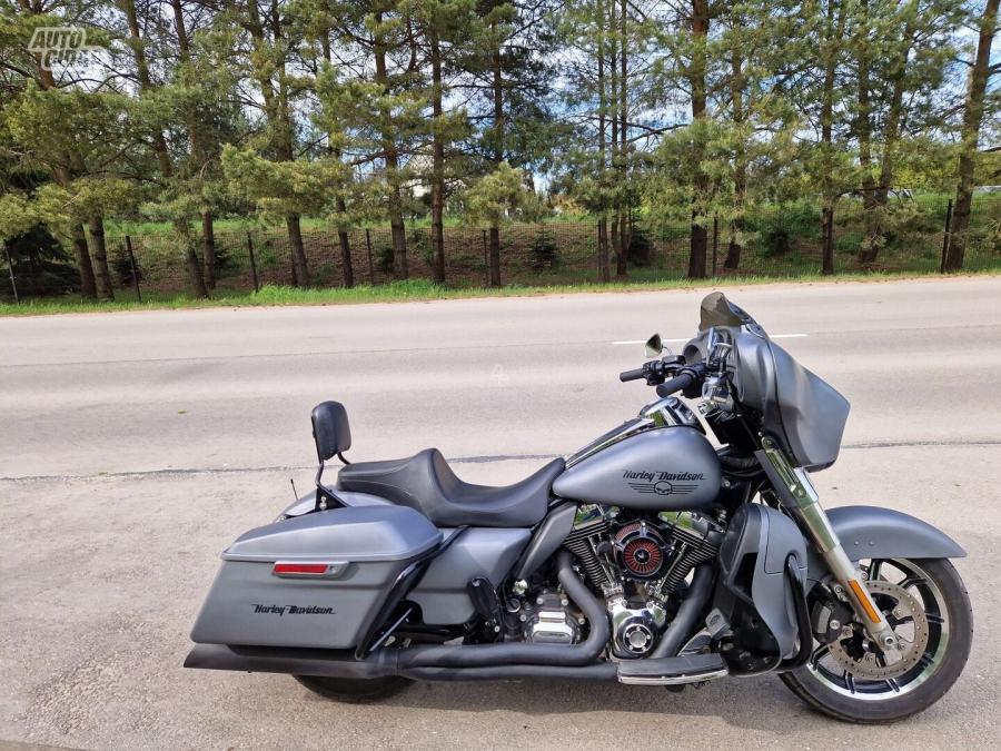 Pelēks Harley-Davidson FLHT 2015 Marijampole, ar dzinēja tilpumu 1.70 L un nobraukumu 0 tūkst. km par 11200 €, foto 1 vietnē AUTOMOTO.COM.LV