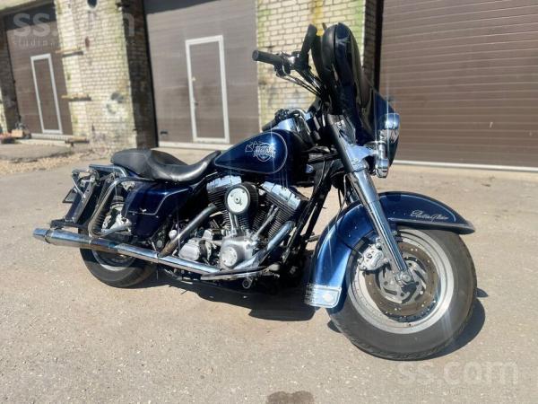 Harley-Davidson FLHT 2000 Rīga, ar dzinēja tilpumu 1.45 L un nobraukumu 0 tūkst. km par 5350 €, foto 4 vietnē AUTOMOTO.COM.LV