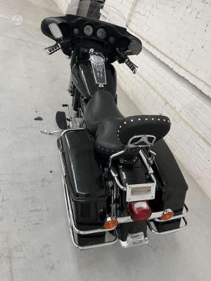 Harley-Davidson FLHT 2002 Šauļi, ar dzinēja tilpumu 1.45 L un nobraukumu 35 tūkst. km par 5156 €, foto 15 vietnē AUTOMOTO.COM.LV