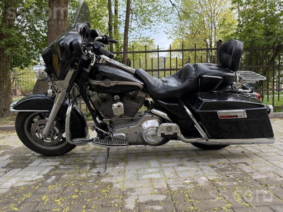 Harley-Davidson FLHT 2003 in Riga, with an engine capacity of 1.45 L and mileage of 0 thousand km for 7700 €, photo 1 on AUTOMOTO.COM.LV