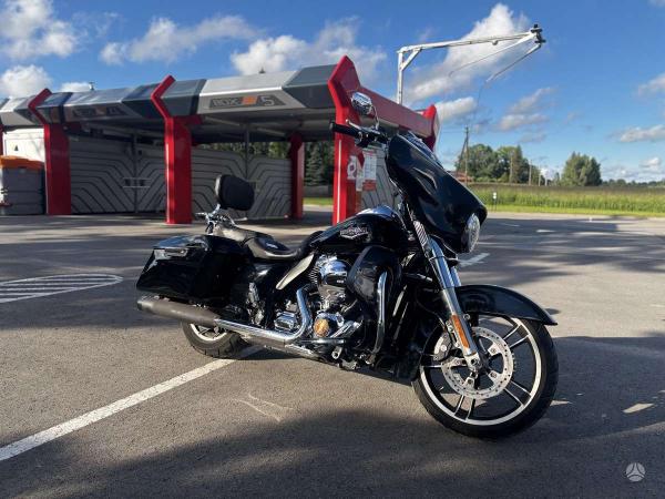 Harley-Davidson FLHT 2016 in Plunge, with an engine capacity of 1.69 L and mileage of 29 thousand km for 10499 €, photo 7 on AUTOMOTO.COM.LV