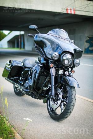 Harley-Davidson FLHTCU 2010 in Riga, with an engine capacity of 1.59 L and mileage of 0 thousand km for 14000 €, photo 7 on AUTOMOTO.COM.LV