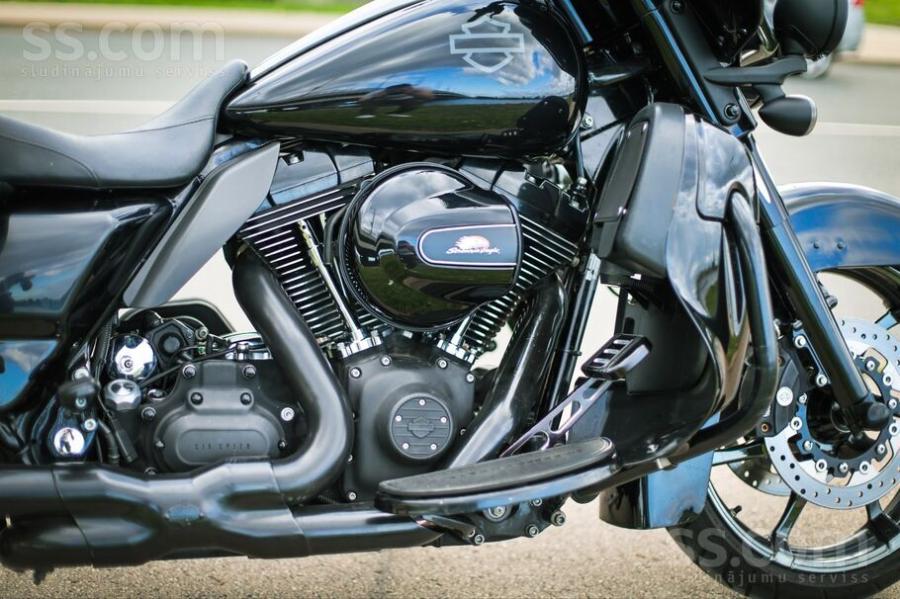 Harley-Davidson FLHTCU 2010 in Riga, with an engine capacity of 1.59 L and mileage of 0 thousand km for 14000 €, photo 9 on AUTOMOTO.COM.LV