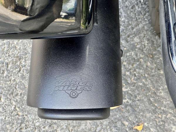 Black Harley-Davidson Flhtcui 2004 in Vilnius, with an engine capacity of 1.55 L and mileage of 55 thousand km for 5250 €, photo 8 on AUTOMOTO.COM.LV