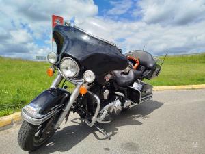 Black Harley-Davidson Flhtcui 2007 in Vilnius, with an engine capacity of 1.58 L and mileage of 80 thousand km for 7000 €, photo 4 on AUTOMOTO.COM.LV