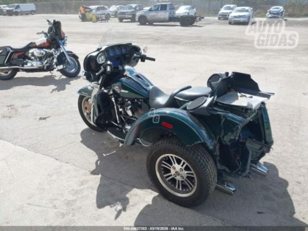 Zaļš Harley-Davidson Flhtcui 0 Klaipėda, ar dzinēja tilpumu 0.00 L un nobraukumu 0 tūkst. km par 8900 €, foto 3 vietnē AUTOMOTO.COM.LV