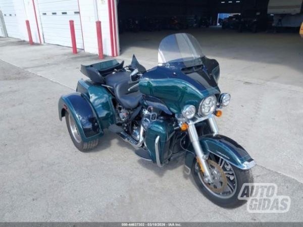 Green Harley-Davidson Flhtcui 0 in Klaipeda, with an engine capacity of 0.00 L and mileage of 0 thousand km for 8900 €, photo 1 on AUTOMOTO.COM.LV