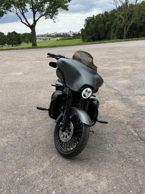 Grey Harley-Davidson Flhtcui 2013 in Kaunas, with an engine capacity of 1.69 L and mileage of 34 thousand km for 11200 €, photo 13 on AUTOMOTO.COM.LV