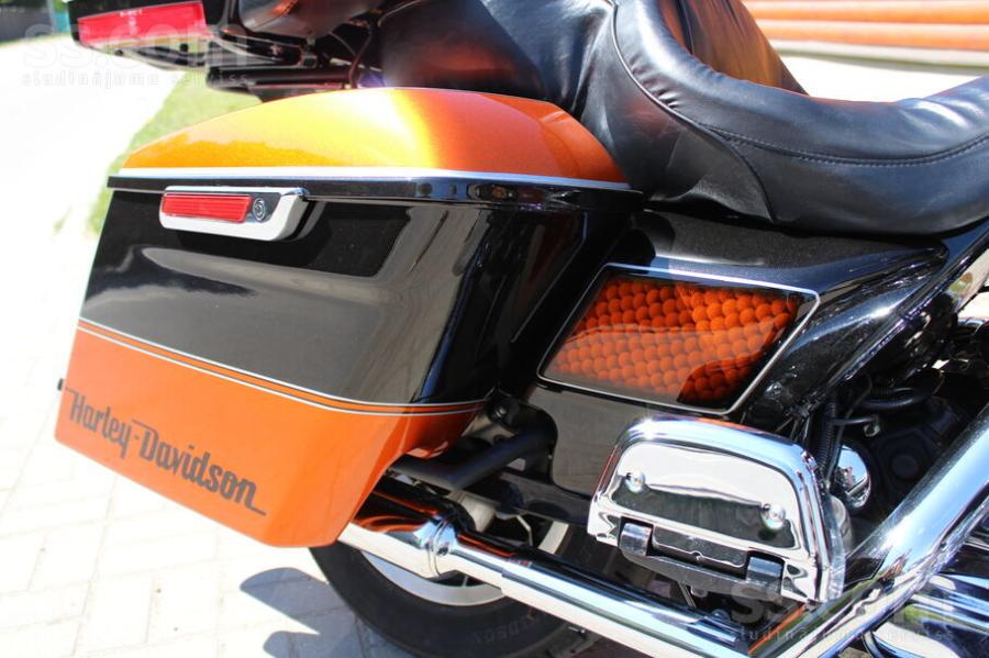 Harley-Davidson Flhtcui 1999 Liepāja, ar dzinēja tilpumu 1.45 L un nobraukumu 0 tūkst. km par 9990 €, foto 8 vietnē AUTOMOTO.COM.LV