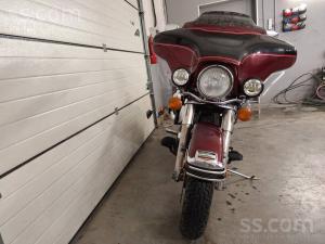 Harley-Davidson Flhtcui 2000 in Riga, with an engine capacity of 1.45 L and mileage of 0 thousand km for 5550 €, photo 7 on AUTOMOTO.COM.LV