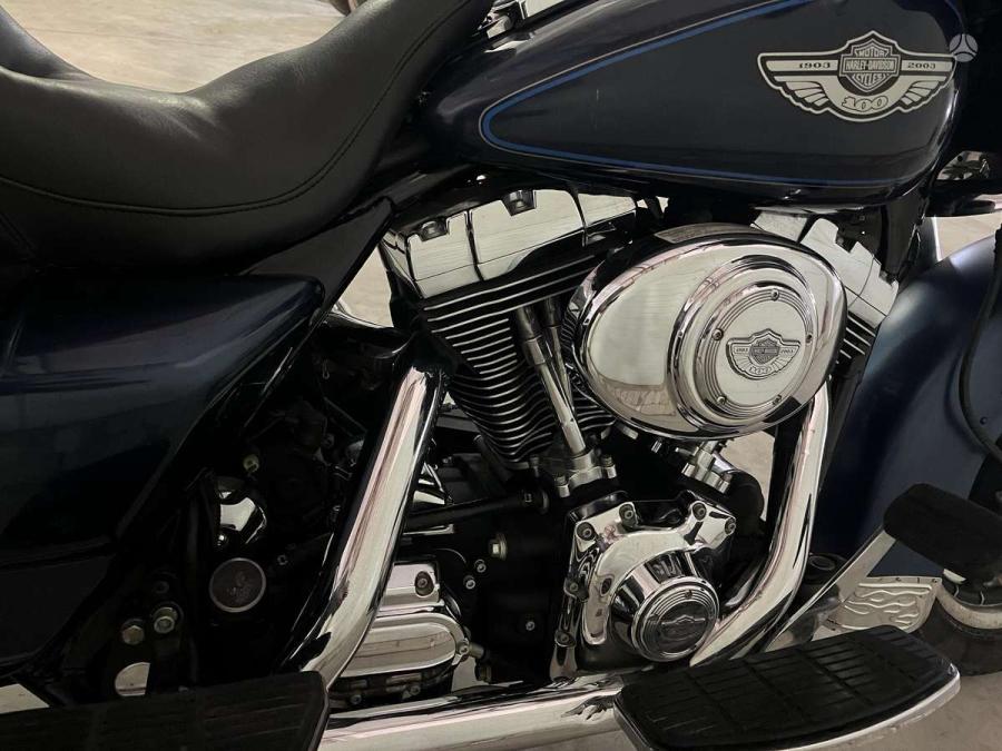 Harley-Davidson Flhtcui 2003 Šauļi, ar dzinēja tilpumu 1.45 L un nobraukumu 40 tūkst. km par 4625 €, foto 11 vietnē AUTOMOTO.COM.LV