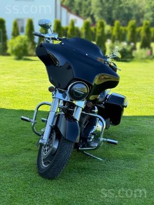 Harley-Davidson Flhtcui 2006 Valmiera, ar dzinēja tilpumu 1.45 L un nobraukumu 0 tūkst. km par 7800 €, foto  vietnē AUTOMOTO.COM.LV
