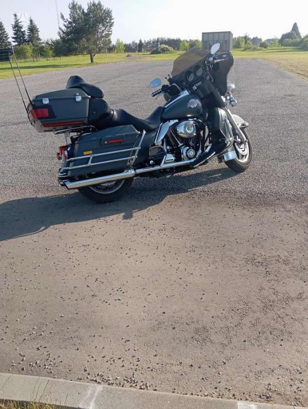 Harley-Davidson Flhtcui 2007 Anykščiai, ar dzinēja tilpumu 1.60 L un nobraukumu 89 tūkst. km par 7990 €, foto 3 vietnē AUTOMOTO.COM.LV