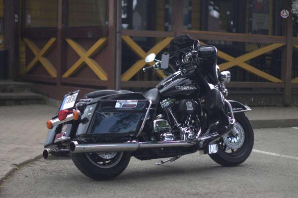 Harley-Davidson Flhtcui 2007 in Kazlu Ruda, with an engine capacity of 0.00 L and mileage of 174 thousand km for 5100 €, photo 4 on AUTOMOTO.COM.LV