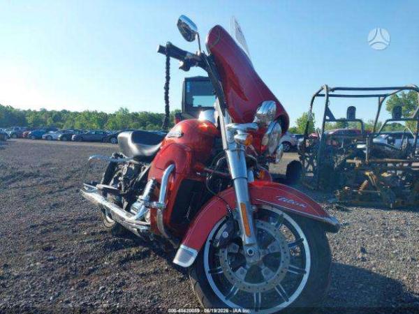 Orange Harley-Davidson Flhtcui 2014 in Klaipeda, with an engine capacity of 1.69 L and mileage of 0 thousand km for 4800 €, photo 2 on AUTOMOTO.COM.LV