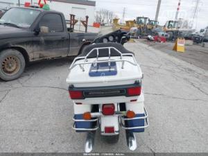 White Harley-Davidson Flhtcui 0 in Klaipeda, with an engine capacity of 0.00 L and mileage of 0 thousand km for 4200 €, photo 7 on AUTOMOTO.COM.LV