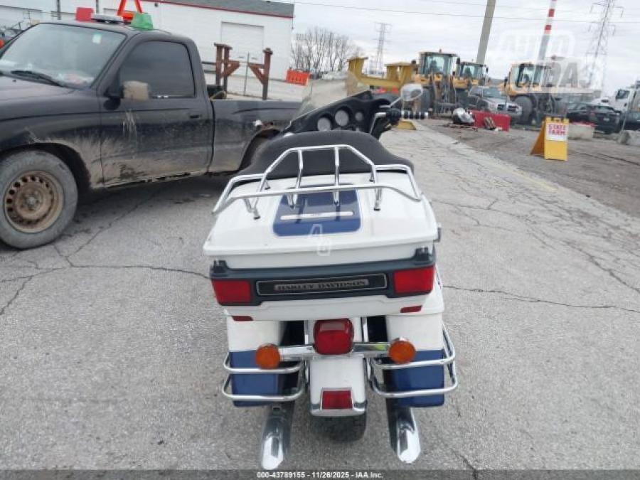 White Harley-Davidson Flhtcui 0 in Klaipeda, with an engine capacity of 0.00 L and mileage of 0 thousand km for 4200 €, photo 7 on AUTOMOTO.COM.LV