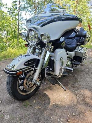 Balts Harley-Davidson Flhtcui 2008 Kėdainiai, ar dzinēja tilpumu 1.58 L un nobraukumu 67 tūkst. km par 5999 €, foto 8 vietnē AUTOMOTO.COM.LV