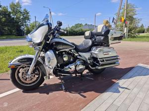 Balts Harley-Davidson Flhtcui 2008 Kėdainiai, ar dzinēja tilpumu 1.58 L un nobraukumu 67 tūkst. km par 5999 €, foto 14 vietnē AUTOMOTO.COM.LV