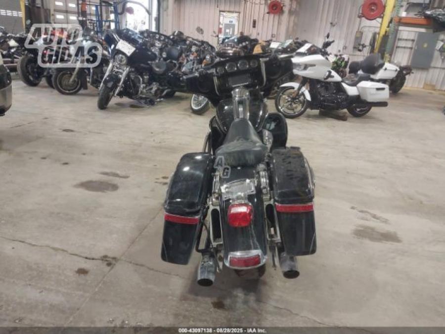 Melns Harley-Davidson FLHTK 0 Klaipėda, ar dzinēja tilpumu 0.00 L un nobraukumu 0 tūkst. km par 5000 €, foto 6 vietnē AUTOMOTO.COM.LV