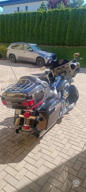 Black Harley-Davidson FLHTK 2012 in Vilnius, with an engine capacity of 1.69 L and mileage of 49 thousand km for 8400 €, photo 9 on AUTOMOTO.COM.LV