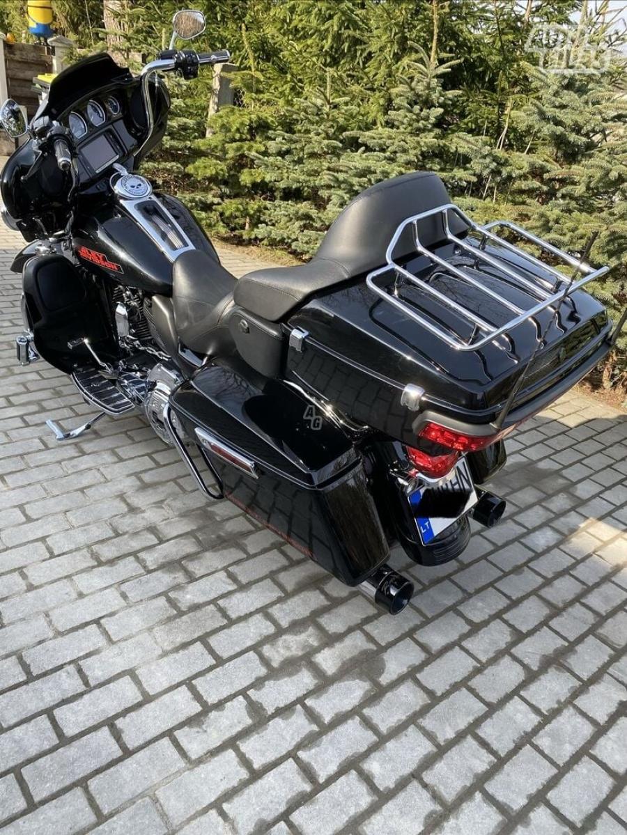 Melns Harley-Davidson FLHTK 2015 Klaipėda, ar dzinēja tilpumu 1.69 L un nobraukumu 67 tūkst. km par 12700 €, foto 4 vietnē AUTOMOTO.COM.LV