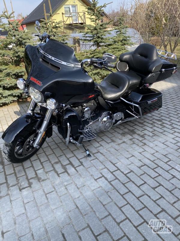 Melns Harley-Davidson FLHTK 2015 Klaipėda, ar dzinēja tilpumu 1.69 L un nobraukumu 67 tūkst. km par 12700 €, foto 4 vietnē AUTOMOTO.COM.LV