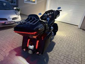 Melns Harley-Davidson FLHTK 2016 Kauņa, ar dzinēja tilpumu 1.69 L un nobraukumu 54 tūkst. km par 12500 €, foto 2 vietnē AUTOMOTO.COM.LV