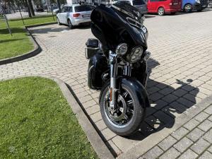 Melns Harley-Davidson FLHTK 2016 Kauņa, ar dzinēja tilpumu 1.69 L un nobraukumu 54 tūkst. km par 12500 €, foto 7 vietnē AUTOMOTO.COM.LV