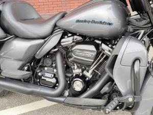 Grey Harley-Davidson FLHTK 2021 in Klaipeda, with an engine capacity of 1.87 L and mileage of 38 thousand km for 18999 €, photo 7 on AUTOMOTO.COM.LV