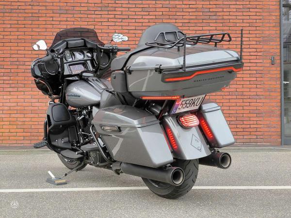 Grey Harley-Davidson FLHTK 2021 in Klaipeda, with an engine capacity of 1.87 L and mileage of 38 thousand km for 18999 €, photo 10 on AUTOMOTO.COM.LV
