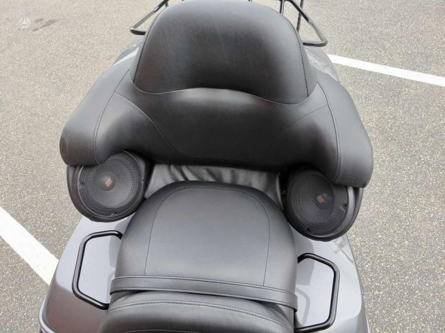 Grey Harley-Davidson FLHTK 2021 in Klaipeda, with an engine capacity of 1.87 L and mileage of 38 thousand km for 18999 €, photo 16 on AUTOMOTO.COM.LV
