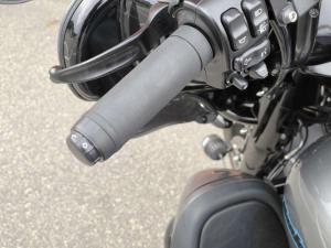 Grey Harley-Davidson FLHTK 2021 in Klaipeda, with an engine capacity of 1.87 L and mileage of 38 thousand km for 18999 €, photo 18 on AUTOMOTO.COM.LV