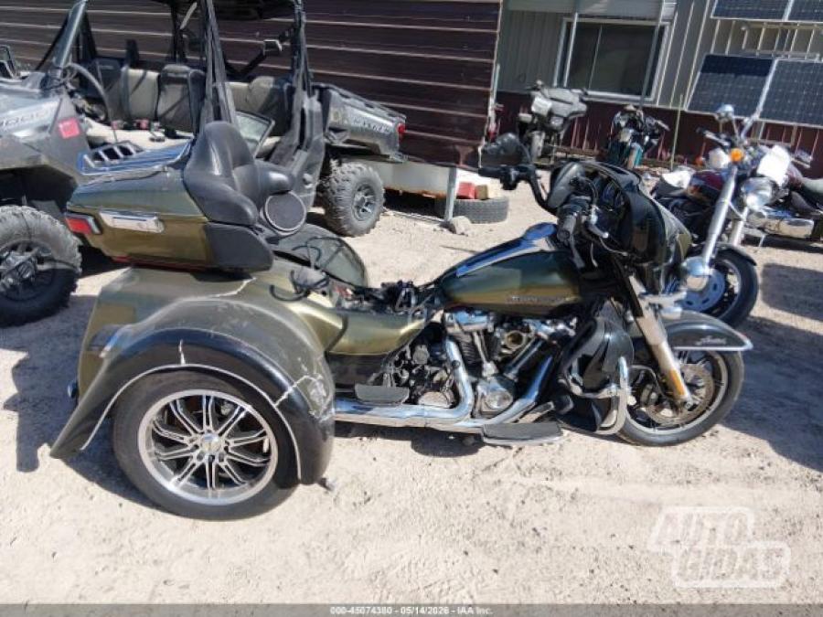 Harley-Davidson FLHTK 0 Klaipėda, ar dzinēja tilpumu 0.00 L un nobraukumu 0 tūkst. km par 7500 €, foto 13 vietnē AUTOMOTO.COM.LV