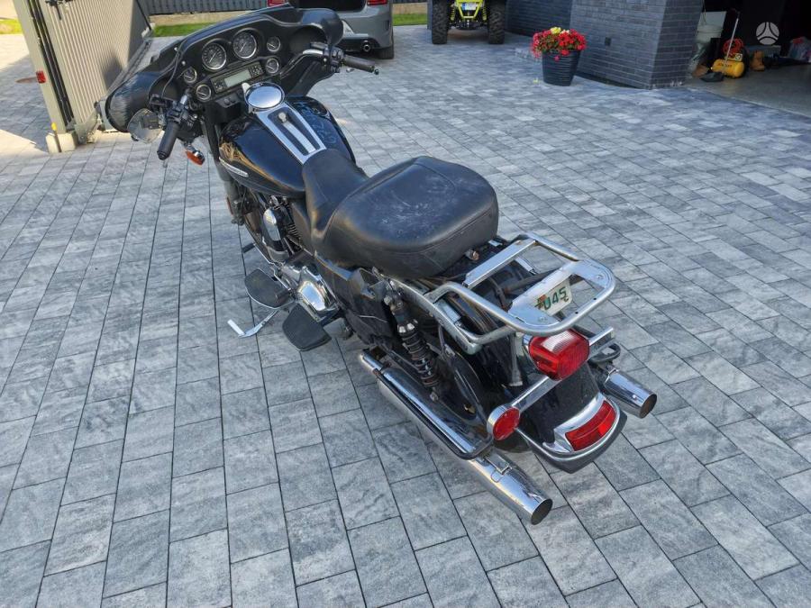Harley-Davidson FLHTK 2011 in Siauliai, with an engine capacity of 0.00 L and mileage of 120 thousand km for 3500 €, photo 9 on AUTOMOTO.COM.LV