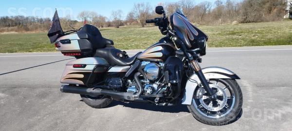 Harley-Davidson FLHTK 2014 Tukums, ar dzinēja tilpumu 1.69 L un nobraukumu 0 tūkst. km par 15000 €, foto 1 vietnē AUTOMOTO.COM.LV