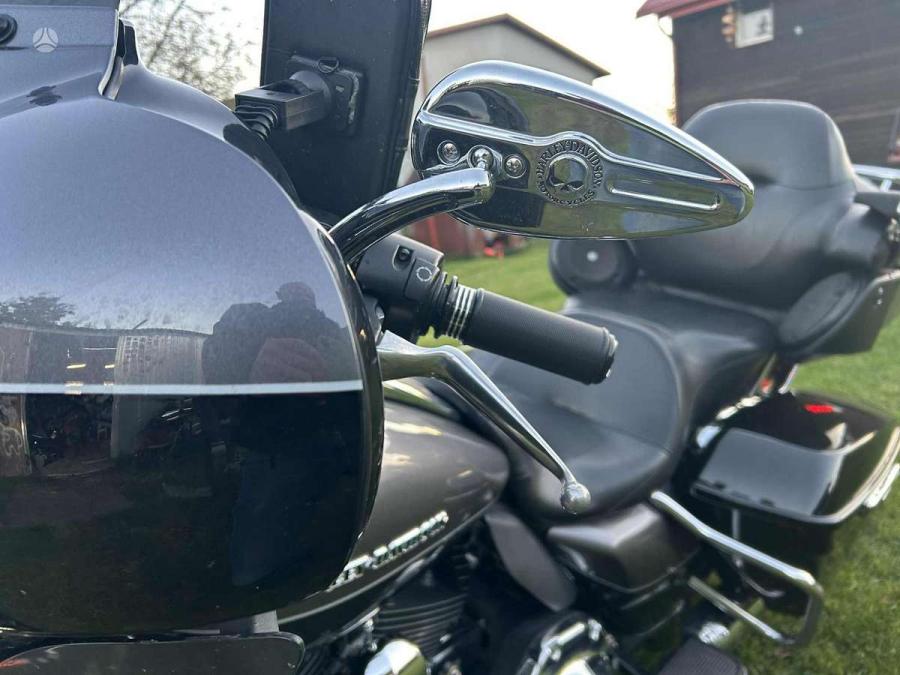 Harley-Davidson FLHTK 2014 Viļņa, ar dzinēja tilpumu 1.70 L un nobraukumu 117 tūkst. km par 11500 €, foto 8 vietnē AUTOMOTO.COM.LV