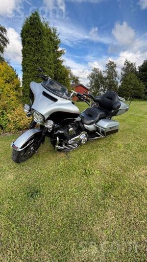 Harley-Davidson FLHTK 2015 in Liepaja, with an engine capacity of 1.70 L and mileage of 0 thousand km for 14350 €, photo 3 on AUTOMOTO.COM.LV